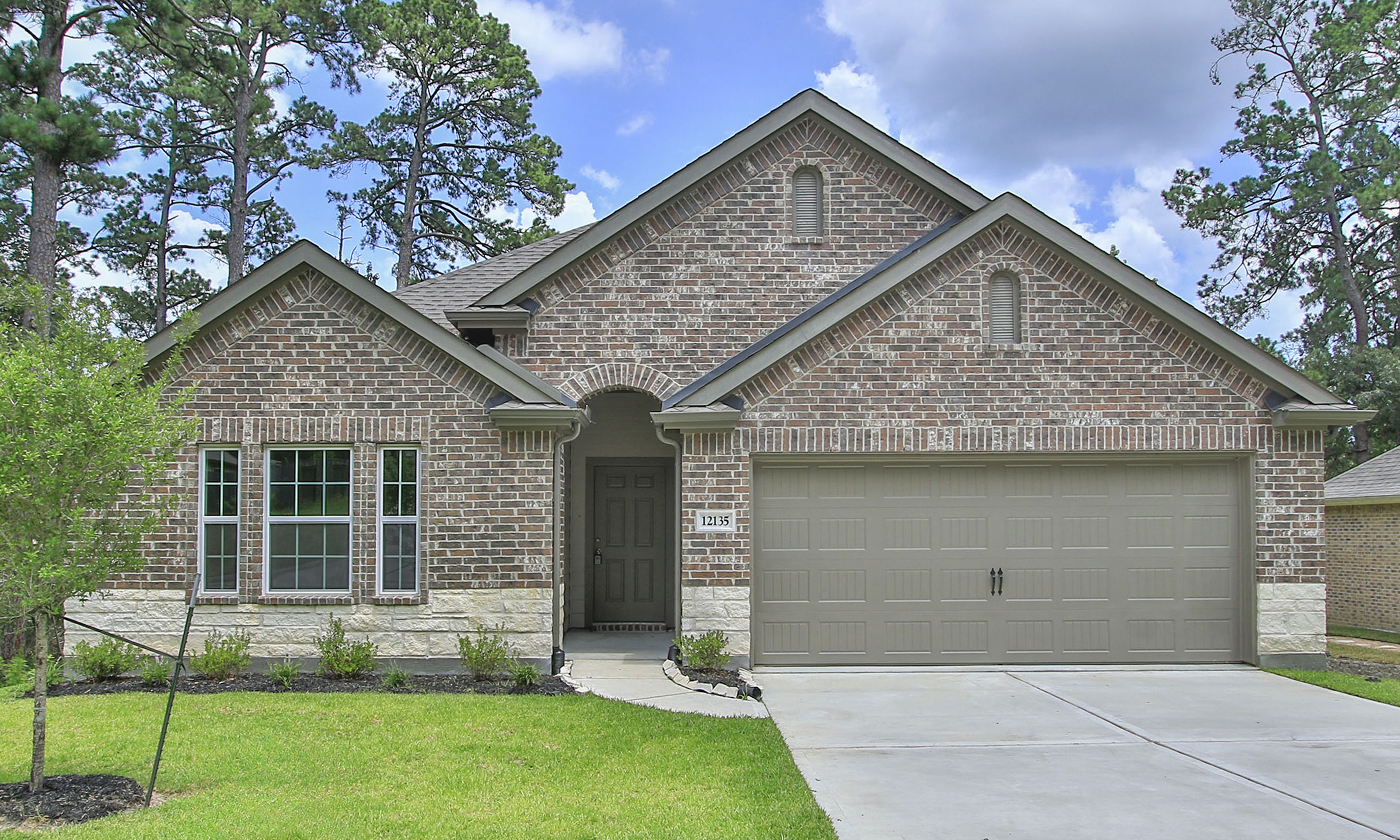 Texas National – Quick Move in Home - 12135 Mustang Avenue, Willis, TX